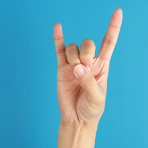Gesture Gaffes: Avoiding Cultural Faux Pas with These 5 Hand Gestures ...